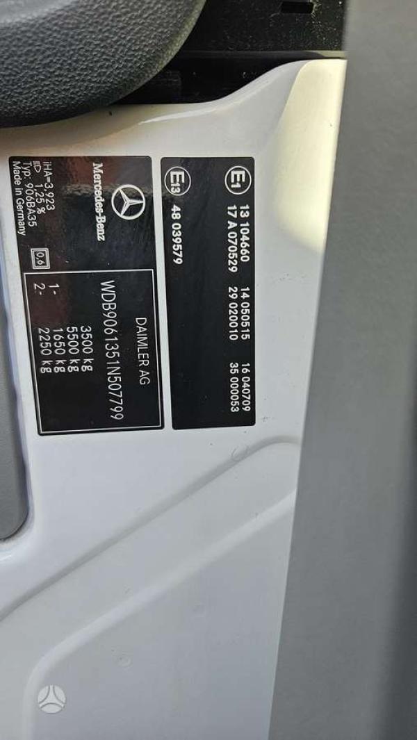 White Mercedes-Benz Sprinter 2012 in Marijampole, with an engine capacity of 2.14 L and mileage of 45 thousand km for 13189 €, photo 8 on AUTOMOTO.COM.LV