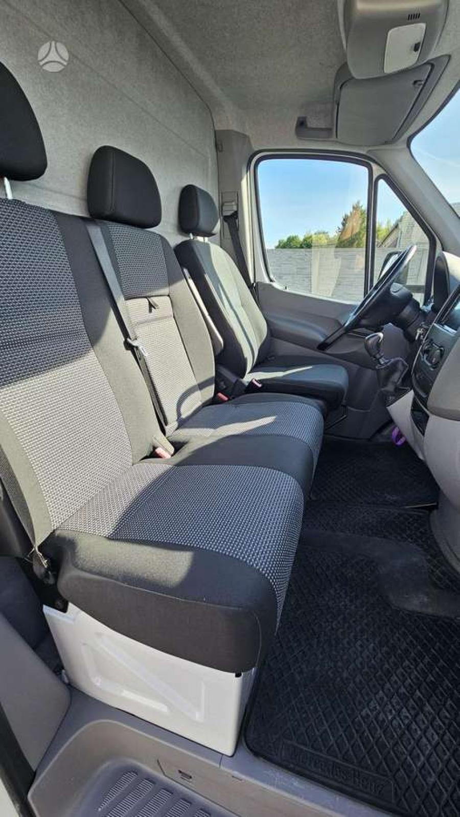 White Mercedes-Benz Sprinter 2012 in Marijampole, with an engine capacity of 2.14 L and mileage of 45 thousand km for 13189 €, photo 16 on AUTOMOTO.COM.LV