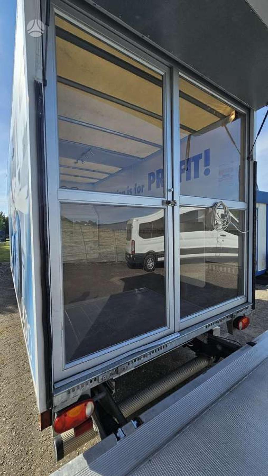 White Mercedes-Benz Sprinter 2012 in Marijampole, with an engine capacity of 2.14 L and mileage of 45 thousand km for 13189 €, photo 20 on AUTOMOTO.COM.LV