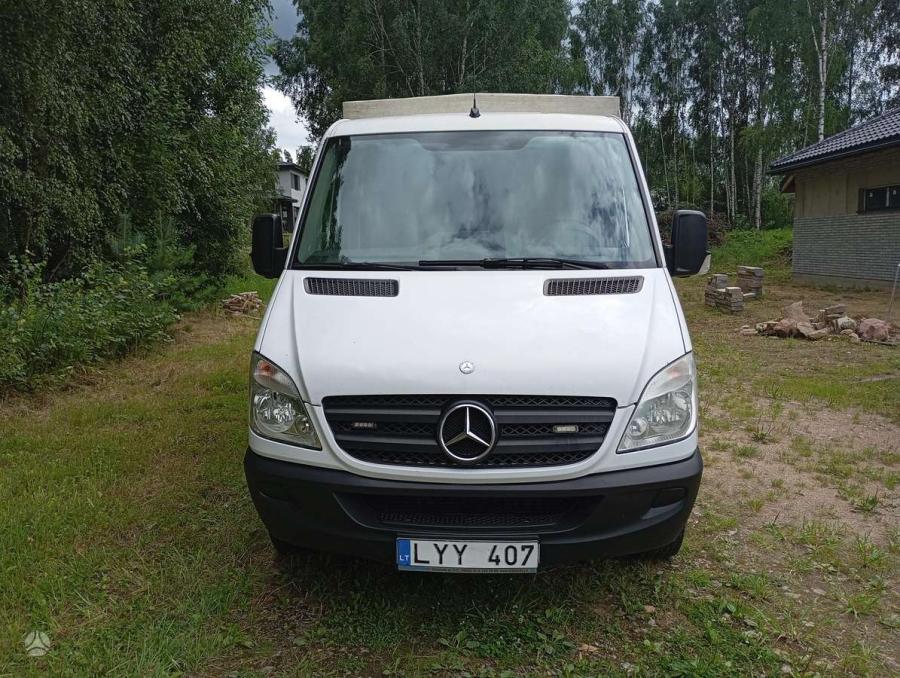Balts Mercedes-Benz Sprinter 2012 Viļņa, ar dzinēja tilpumu 2.14 L un nobraukumu 223 tūkst. km par 9250 €, foto 4 vietnē AUTOMOTO.COM.LV
