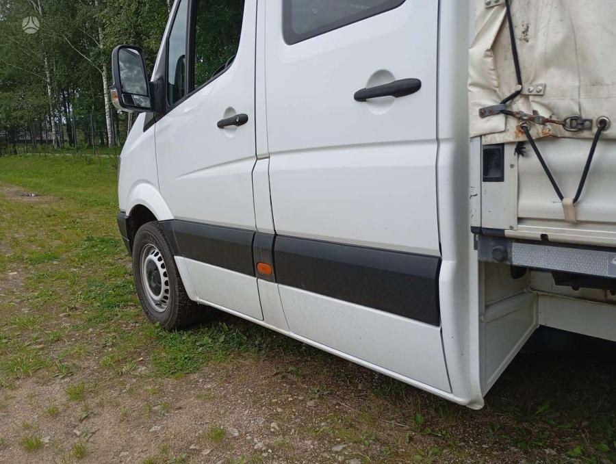 Balts Mercedes-Benz Sprinter 2012 Viļņa, ar dzinēja tilpumu 2.14 L un nobraukumu 223 tūkst. km par 9250 €, foto 19 vietnē AUTOMOTO.COM.LV