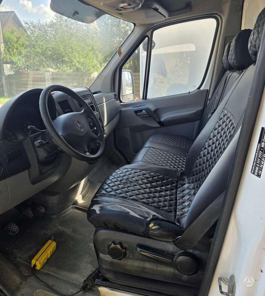 White Mercedes-Benz Sprinter 2012 in Taurage, with an engine capacity of 2.20 L and mileage of 270 thousand km for 6200 €, photo 10 on AUTOMOTO.COM.LV