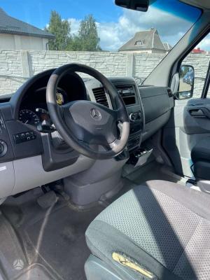Balts Mercedes-Benz Sprinter 2012 Tauragė, ar dzinēja tilpumu 2.14 L un nobraukumu 450 tūkst. km par 4700 €, foto 9 vietnē AUTOMOTO.COM.LV