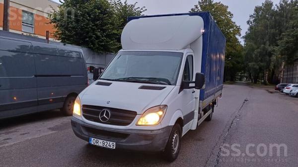 White Mercedes-Benz Sprinter 2012 in Riga, with an engine capacity of 3.00 L and mileage of 522 thousand km for 6550 €, photo 1 on AUTOMOTO.COM.LV