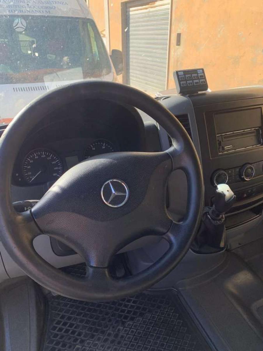 Balts Mercedes-Benz Sprinter 2013 Pasvalys, ar dzinēja tilpumu 2.14 L un nobraukumu 300 tūkst. km par 6500 €, foto 4 vietnē AUTOMOTO.COM.LV
