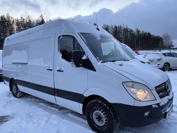 White Mercedes-Benz Sprinter 2013 in Vilnius, with an engine capacity of 2.20 L and mileage of 390 thousand km for 4700 €, photo 5 on AUTOMOTO.COM.LV