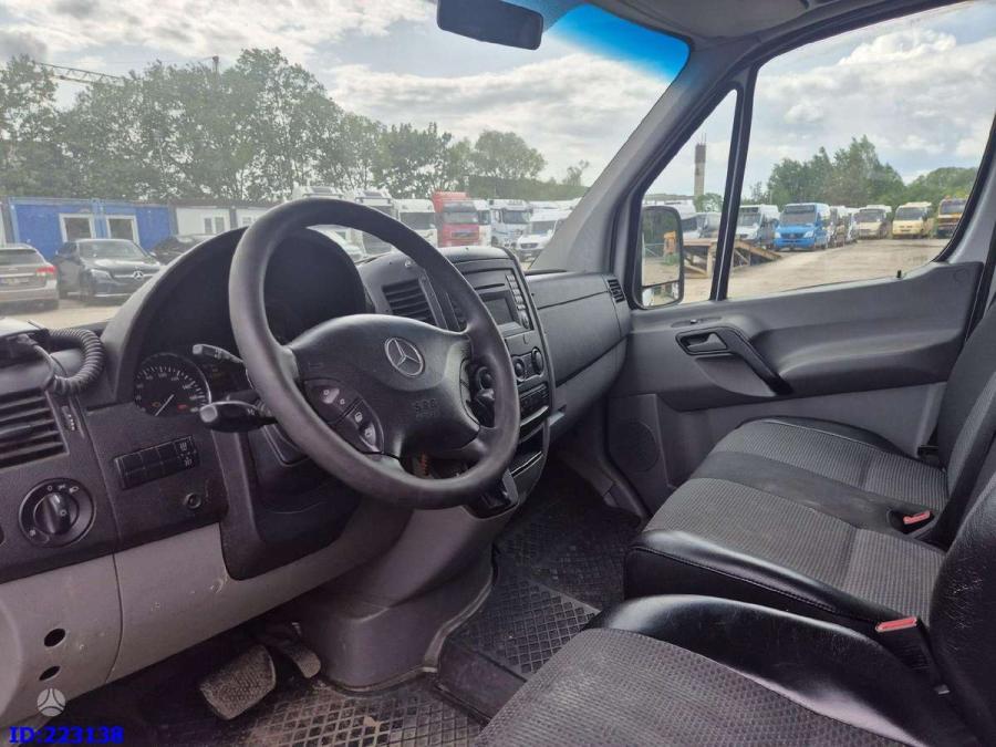 Balts Mercedes-Benz Sprinter 2013 Viļņa, ar dzinēja tilpumu 2.14 L un nobraukumu 813 tūkst. km par 7139 €, foto 7 vietnē AUTOMOTO.COM.LV