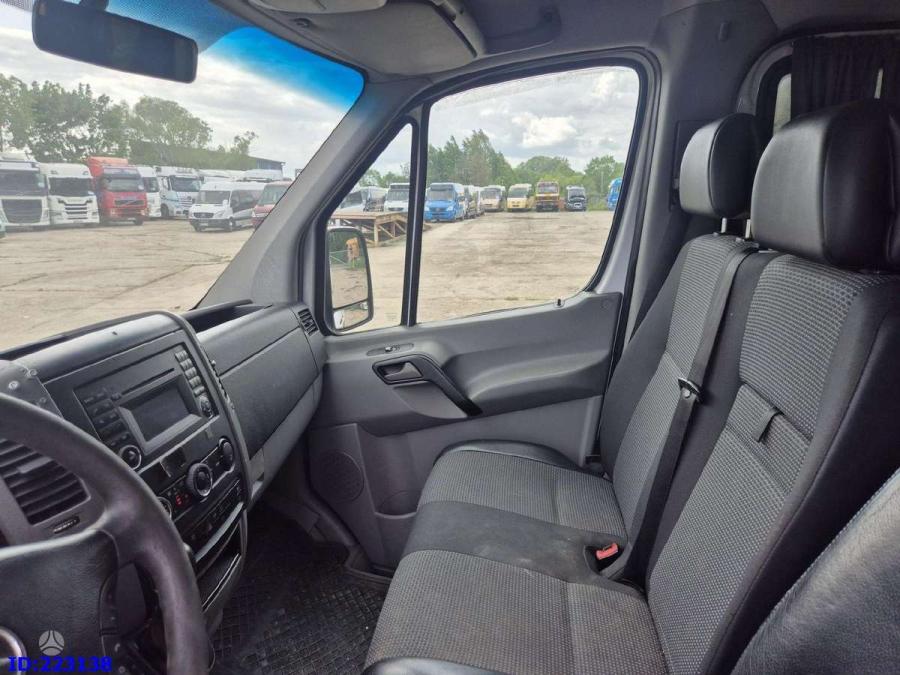 Balts Mercedes-Benz Sprinter 2013 Viļņa, ar dzinēja tilpumu 2.14 L un nobraukumu 813 tūkst. km par 7139 €, foto 12 vietnē AUTOMOTO.COM.LV