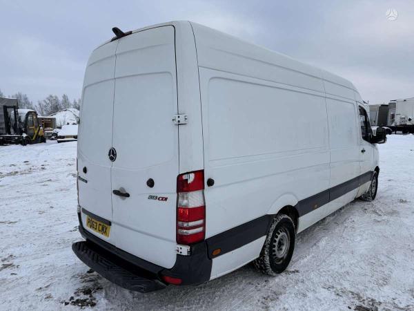White Mercedes-Benz Sprinter 2013 in Silute, with an engine capacity of 2.20 L and mileage of 179 thousand km for 4600 €, photo 4 on AUTOMOTO.COM.LV