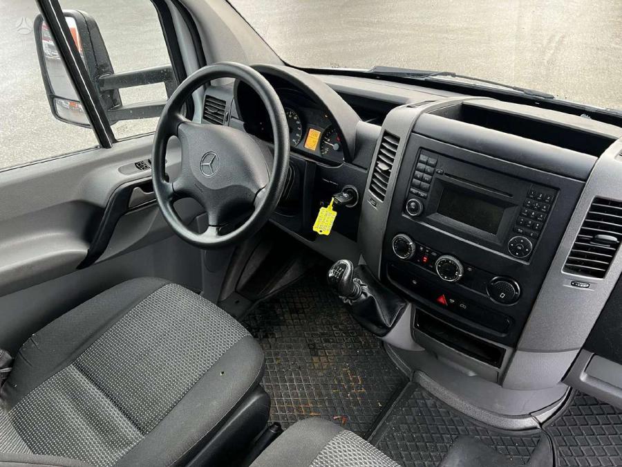 Balts Mercedes-Benz Sprinter 2013 Ukmergė, ar dzinēja tilpumu 2.20 L un nobraukumu 126 tūkst. km par 8500 €, foto 9 vietnē AUTOMOTO.COM.LV