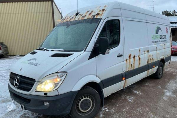 Balts Mercedes-Benz Sprinter 2013 Viļņa, ar dzinēja tilpumu 2.20 L un nobraukumu 350 tūkst. km par 5000 €, foto 3 vietnē AUTOMOTO.COM.LV