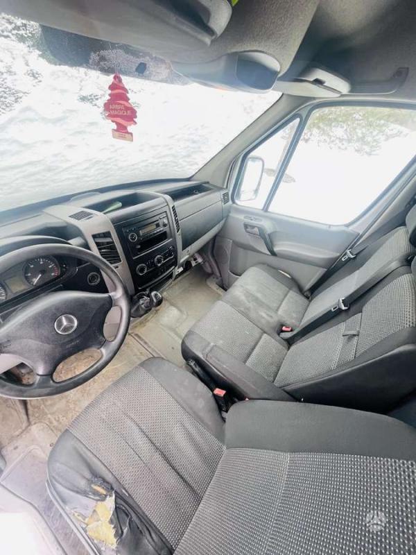 Balts Mercedes-Benz Sprinter 2013 Viļņa, ar dzinēja tilpumu 2.10 L un nobraukumu 350 tūkst. km par 6500 €, foto 8 vietnē AUTOMOTO.COM.LV