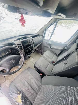 White Mercedes-Benz Sprinter 2013 in Vilnius, with an engine capacity of 2.10 L and mileage of 350 thousand km for 6500 €, photo 8 on AUTOMOTO.COM.LV