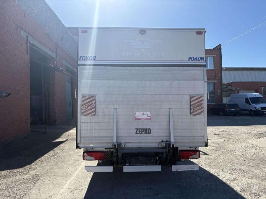White Mercedes-Benz Sprinter 2013 in Riga, with an engine capacity of 0.00 L and mileage of 367 thousand km for 12000 €, photo 10 on AUTOMOTO.COM.LV