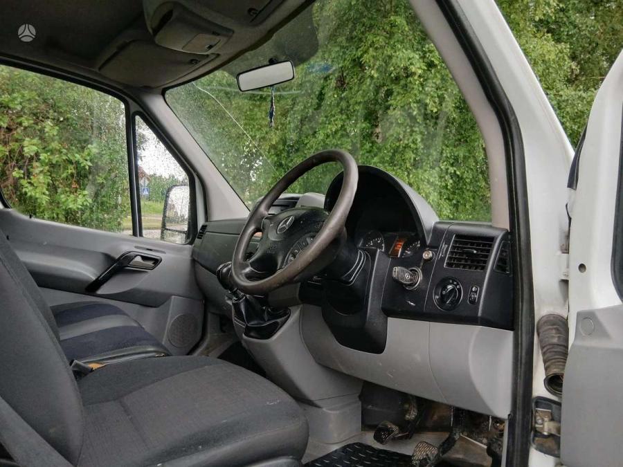 Balts Mercedes-Benz Sprinter 2013 Šilutė, ar dzinēja tilpumu 2.10 L un nobraukumu 245 tūkst. km par 4500 €, foto 9 vietnē AUTOMOTO.COM.LV
