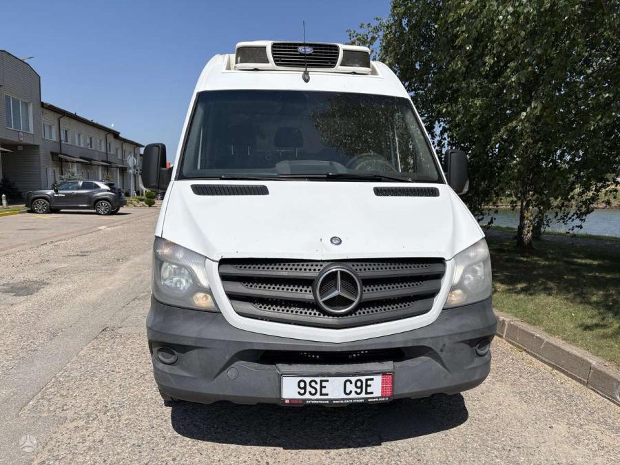Balts Mercedes-Benz Sprinter 2013 Viļņa, ar dzinēja tilpumu 3.00 L un nobraukumu 293 tūkst. km par 7900 €, foto 1 vietnē AUTOMOTO.COM.LV
