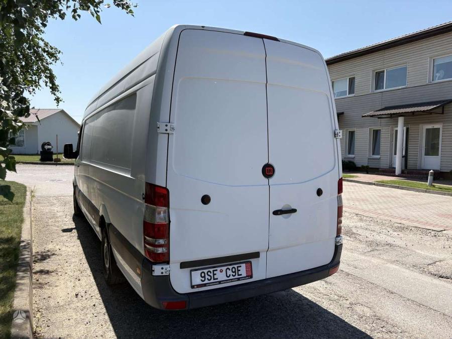 Balts Mercedes-Benz Sprinter 2013 Viļņa, ar dzinēja tilpumu 3.00 L un nobraukumu 293 tūkst. km par 7900 €, foto 8 vietnē AUTOMOTO.COM.LV