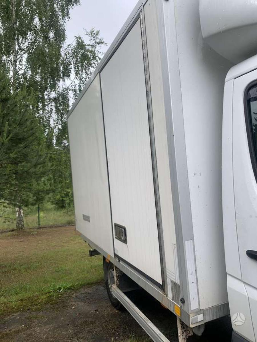 Balts Mercedes-Benz Sprinter 2013 Viļņa, ar dzinēja tilpumu 2.10 L un nobraukumu 144 tūkst. km par 11253 €, foto 4 vietnē AUTOMOTO.COM.LV