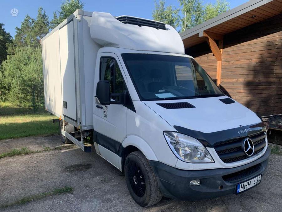 Balts Mercedes-Benz Sprinter 2013 Viļņa, ar dzinēja tilpumu 2.10 L un nobraukumu 144 tūkst. km par 11253 €, foto 5 vietnē AUTOMOTO.COM.LV