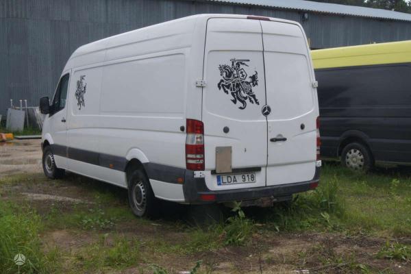 Balts Mercedes-Benz Sprinter 2013 Kauņa, ar dzinēja tilpumu 0.00 L un nobraukumu 450 tūkst. km par 6353 €, foto 3 vietnē AUTOMOTO.COM.LV