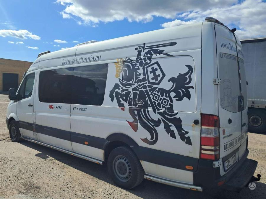 White Mercedes-Benz Sprinter 2013 in Kaunas, with an engine capacity of 2.14 L and mileage of 390 thousand km for 9500 €, photo 4 on AUTOMOTO.COM.LV