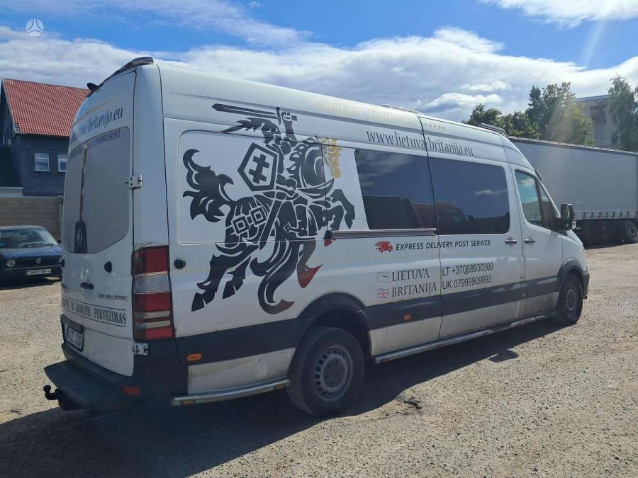 White Mercedes-Benz Sprinter 2013 in Kaunas, with an engine capacity of 2.14 L and mileage of 390 thousand km for 9500 €, photo 18 on AUTOMOTO.COM.LV