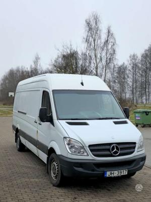 White Mercedes-Benz Sprinter 2013 in Riga, with an engine capacity of 2.20 L and mileage of 329 thousand km for 5700 €, photo  on AUTOMOTO.COM.LV