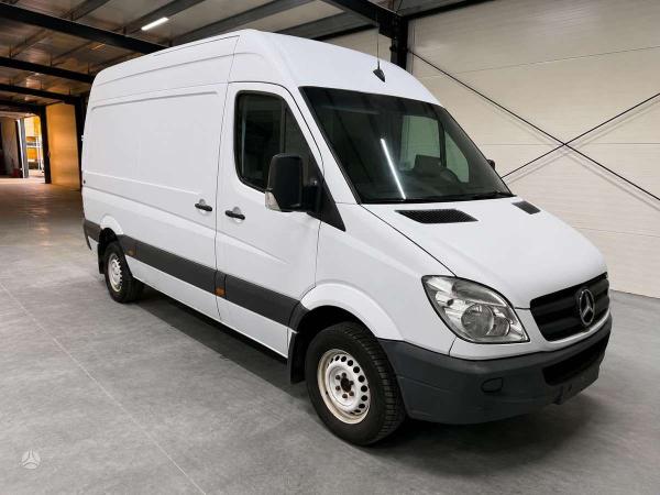 Balts Mercedes-Benz Sprinter 2013 Klaipėda, ar dzinēja tilpumu 0.00 L un nobraukumu 300 tūkst. km par 3999 €, foto 3 vietnē AUTOMOTO.COM.LV