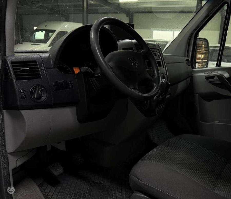Balts Mercedes-Benz Sprinter 2013 Klaipėda, ar dzinēja tilpumu 0.00 L un nobraukumu 300 tūkst. km par 3999 €, foto 6 vietnē AUTOMOTO.COM.LV