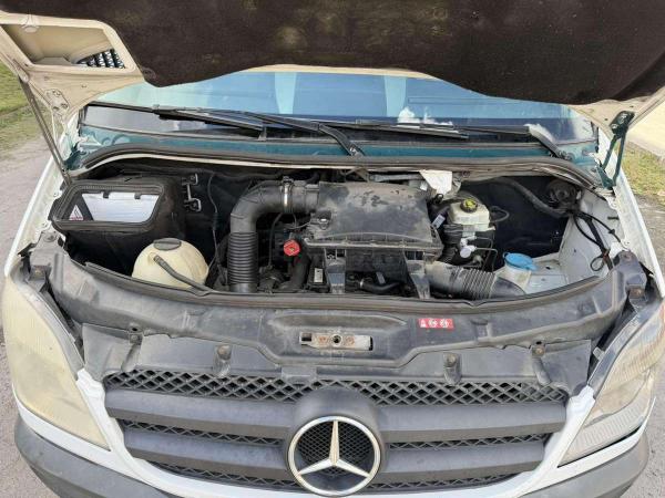 Balts Mercedes-Benz Sprinter 2013 Kauņa, ar dzinēja tilpumu 2.14 L un nobraukumu 524 tūkst. km par 6500 €, foto 10 vietnē AUTOMOTO.COM.LV