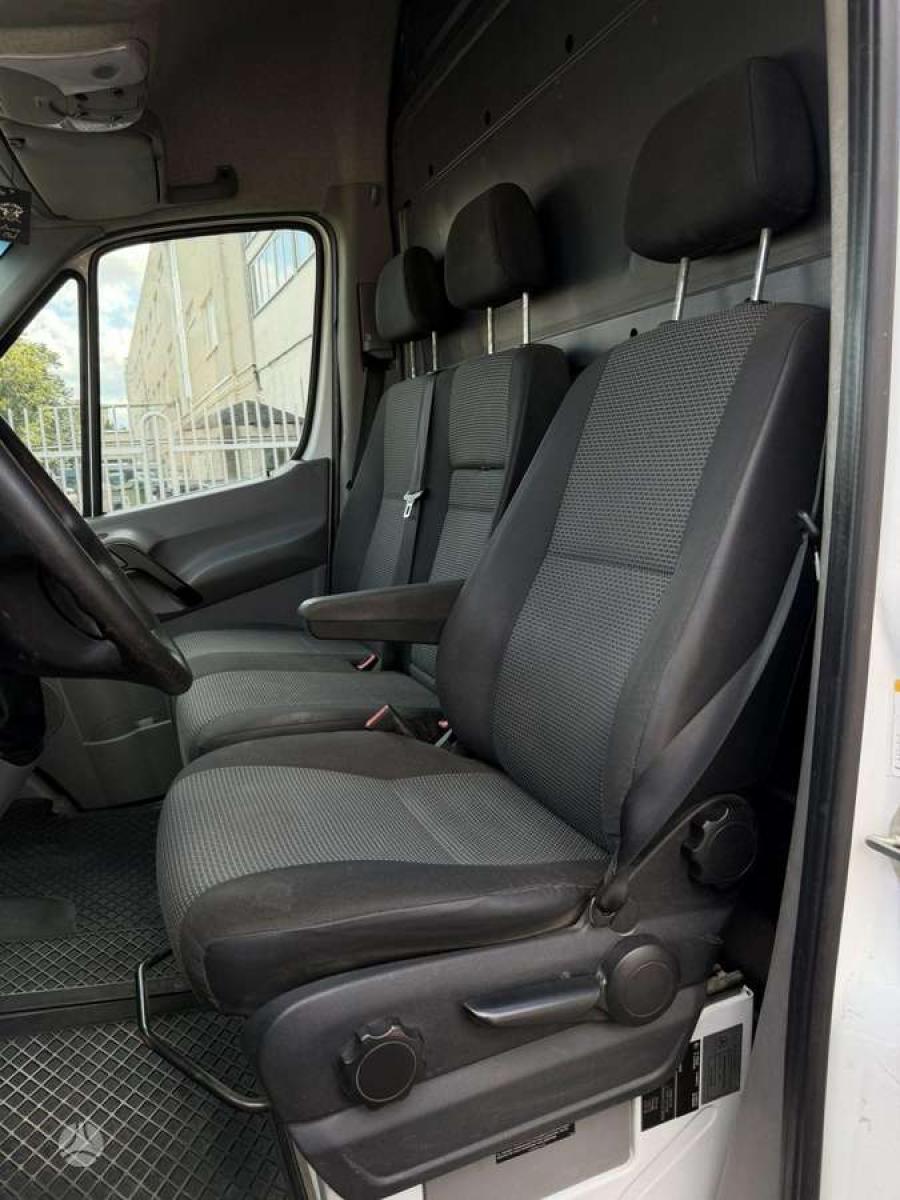 Balts Mercedes-Benz Sprinter 2013 Kauņa, ar dzinēja tilpumu 2.14 L un nobraukumu 524 tūkst. km par 6500 €, foto 15 vietnē AUTOMOTO.COM.LV