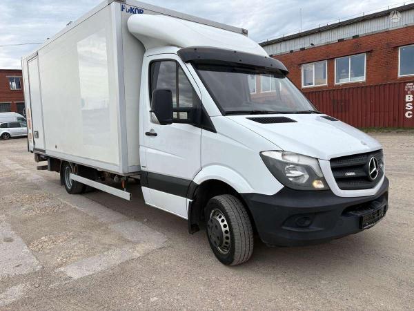 White Mercedes-Benz Sprinter 2013 in Riga, with an engine capacity of 0.00 L and mileage of 367 thousand km for 12000 €, photo 4 on AUTOMOTO.COM.LV