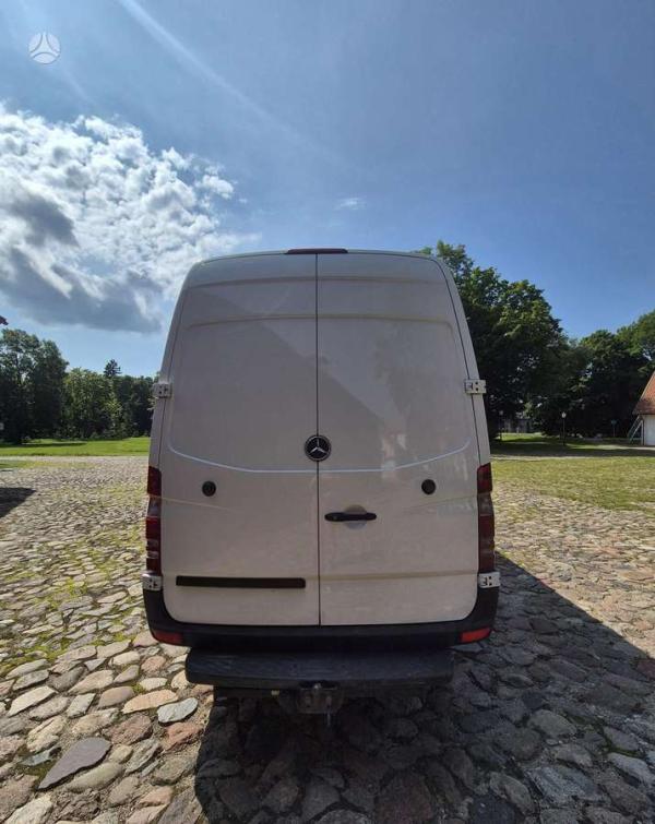 White Mercedes-Benz Sprinter 2013 in Silute, with an engine capacity of 2.20 L and mileage of 550 thousand km for 8200 €, photo 6 on AUTOMOTO.COM.LV