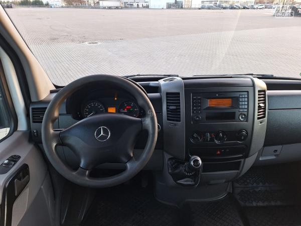 Balts Mercedes-Benz Sprinter 2014 Marijampole, ar dzinēja tilpumu 2.20 L un nobraukumu 195 tūkst. km par 13700 €, foto 9 vietnē AUTOMOTO.COM.LV