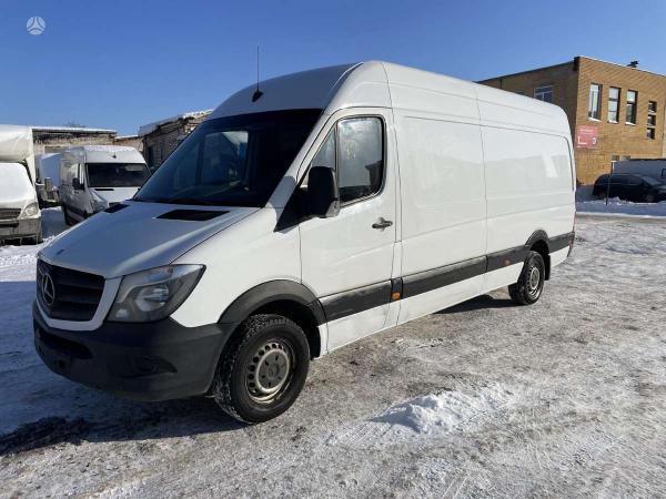 White Mercedes-Benz Sprinter 2014 in Kaunas, with an engine capacity of 2.20 L and mileage of 370 thousand km for 4400 €, photo 1 on AUTOMOTO.COM.LV