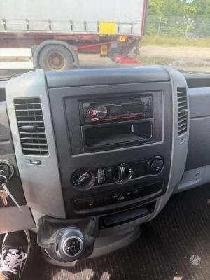White Mercedes-Benz Sprinter 2014 in Taurage, with an engine capacity of 0.00 L and mileage of 320 thousand km for 7300 €, photo 8 on AUTOMOTO.COM.LV