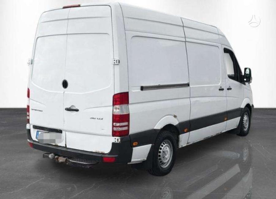 Balts Mercedes-Benz Sprinter 2014 Marijampole, ar dzinēja tilpumu 2.14 L un nobraukumu 400 tūkst. km par 7700 €, foto 5 vietnē AUTOMOTO.COM.LV