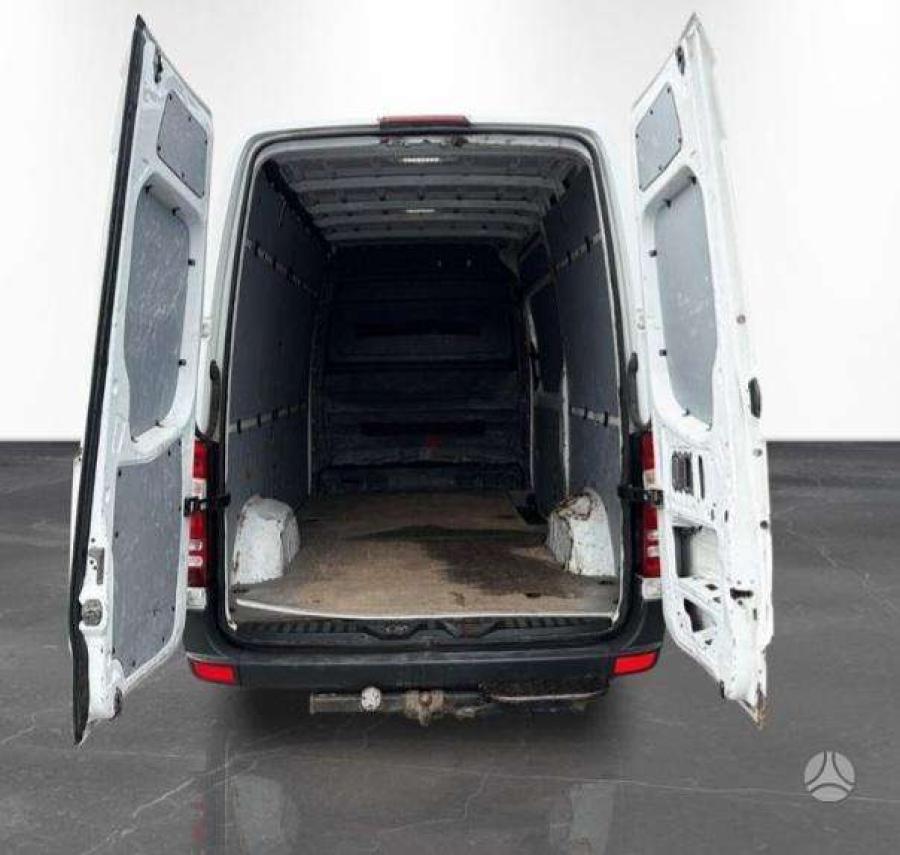 Balts Mercedes-Benz Sprinter 2014 Marijampole, ar dzinēja tilpumu 2.14 L un nobraukumu 400 tūkst. km par 7700 €, foto 12 vietnē AUTOMOTO.COM.LV