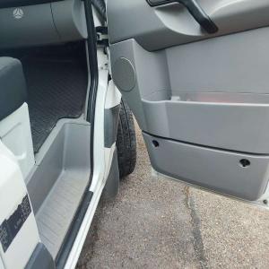 White Mercedes-Benz Sprinter 2014 in Kaunas, with an engine capacity of 2.14 L and mileage of 228 thousand km for 11500 €, photo 8 on AUTOMOTO.COM.LV