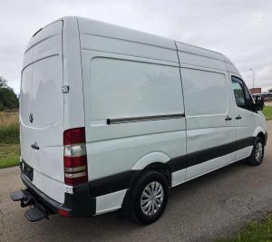 White Mercedes-Benz Sprinter 2014 in Siauliai, with an engine capacity of 2.20 L and mileage of 300 thousand km for 7350 €, photo 4 on AUTOMOTO.COM.LV