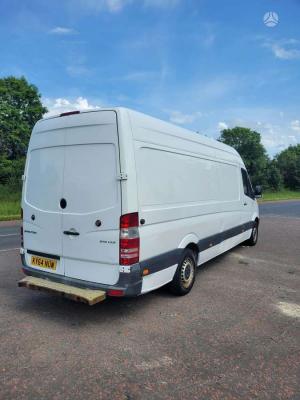 White Mercedes-Benz Sprinter 2014 in Marijampole, with an engine capacity of 2.14 L and mileage of 350 thousand km for 4200 €, photo 5 on AUTOMOTO.COM.LV