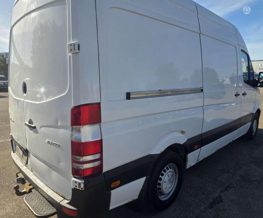 Balts Mercedes-Benz Sprinter 2014 Marijampole, ar dzinēja tilpumu 2.14 L un nobraukumu 415 tūkst. km par 7550 €, foto 5 vietnē AUTOMOTO.COM.LV