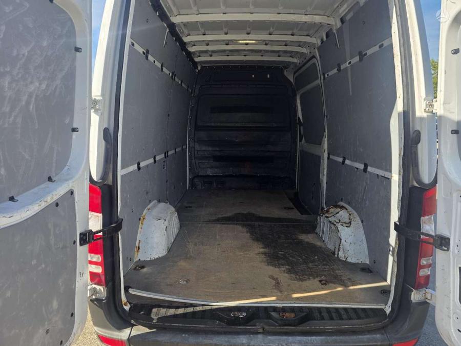 Balts Mercedes-Benz Sprinter 2014 Marijampole, ar dzinēja tilpumu 2.14 L un nobraukumu 415 tūkst. km par 7550 €, foto 12 vietnē AUTOMOTO.COM.LV
