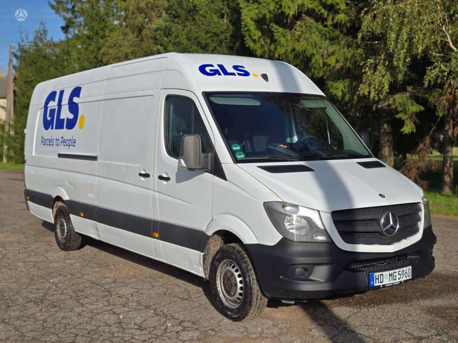 White Mercedes-Benz Sprinter 2014 in Kursenai, with an engine capacity of 2.20 L and mileage of 357 thousand km for 8750 €, photo 5 on AUTOMOTO.COM.LV