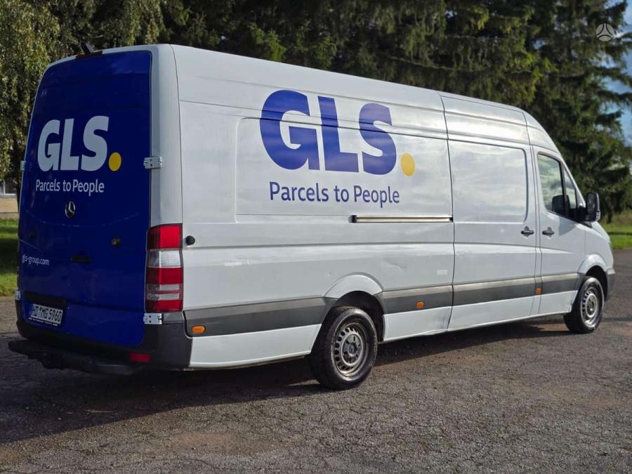 White Mercedes-Benz Sprinter 2014 in Kursenai, with an engine capacity of 2.20 L and mileage of 357 thousand km for 8750 €, photo 7 on AUTOMOTO.COM.LV