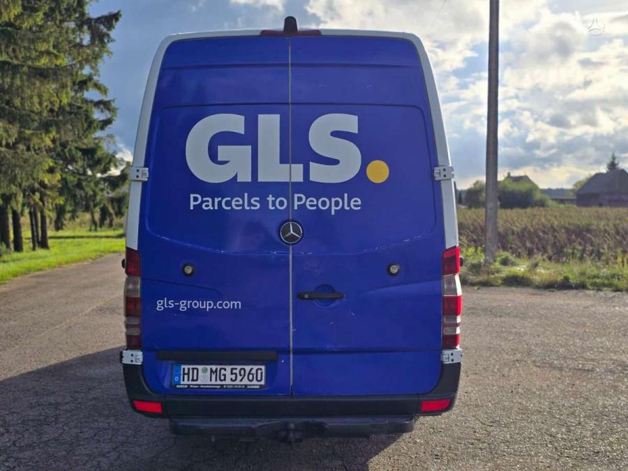 White Mercedes-Benz Sprinter 2014 in Kursenai, with an engine capacity of 2.20 L and mileage of 357 thousand km for 8750 €, photo 8 on AUTOMOTO.COM.LV