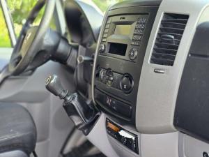 White Mercedes-Benz Sprinter 2014 in Kursenai, with an engine capacity of 2.20 L and mileage of 357 thousand km for 8750 €, photo 11 on AUTOMOTO.COM.LV