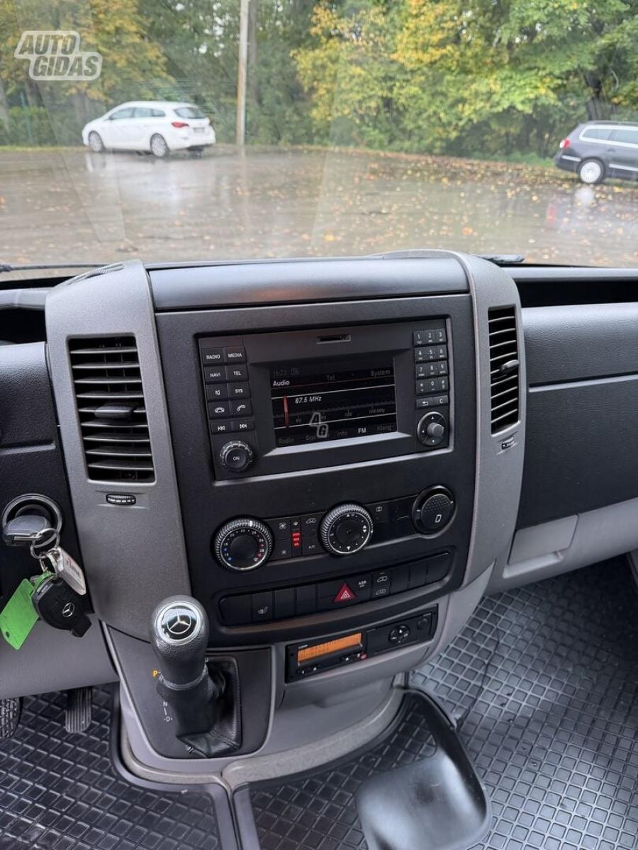 Balts Mercedes-Benz Sprinter 2014 Kauņa, ar dzinēja tilpumu 2.20 L un nobraukumu 105 tūkst. km par 22999 €, foto 35 vietnē AUTOMOTO.COM.LV