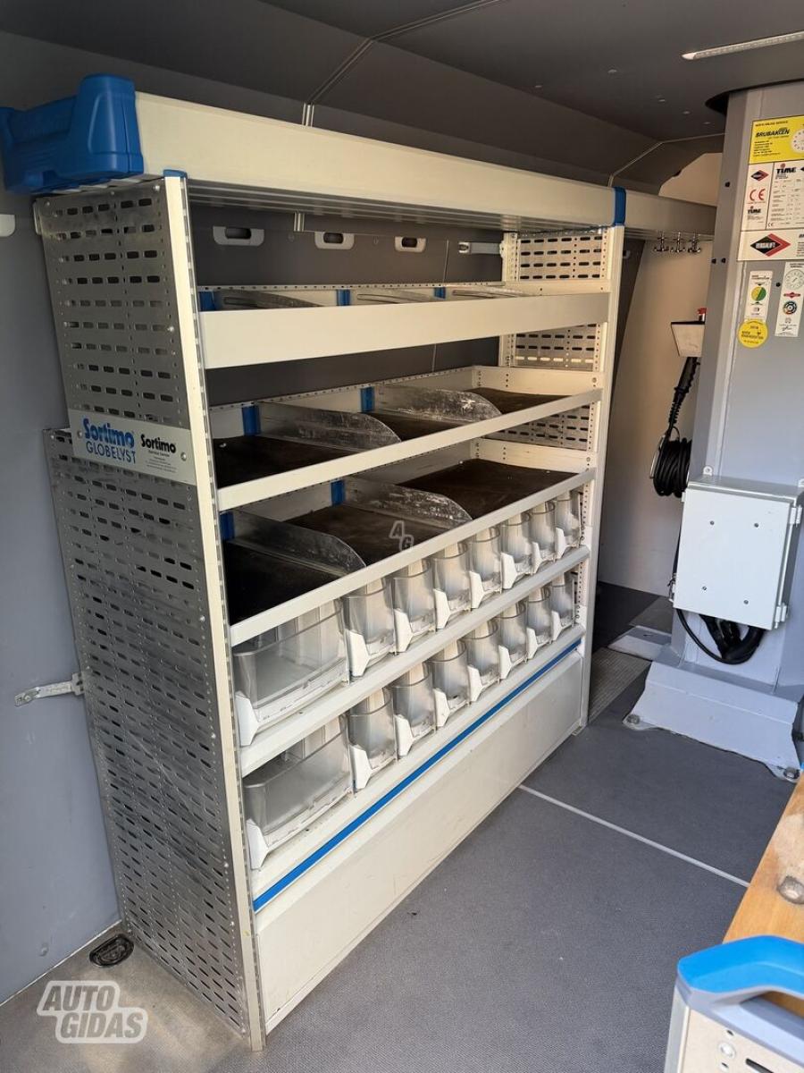 Balts Mercedes-Benz Sprinter 2014 Kauņa, ar dzinēja tilpumu 2.20 L un nobraukumu 105 tūkst. km par 22999 €, foto 41 vietnē AUTOMOTO.COM.LV
