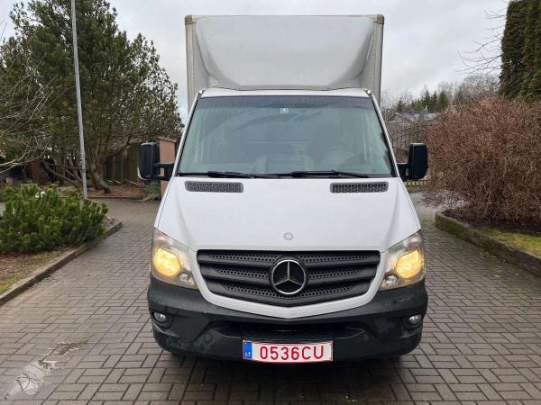 White Mercedes-Benz Sprinter 2015 in Moletai, with an engine capacity of 2.20 L and mileage of 230 thousand km for 15800 €, photo 4 on AUTOMOTO.COM.LV